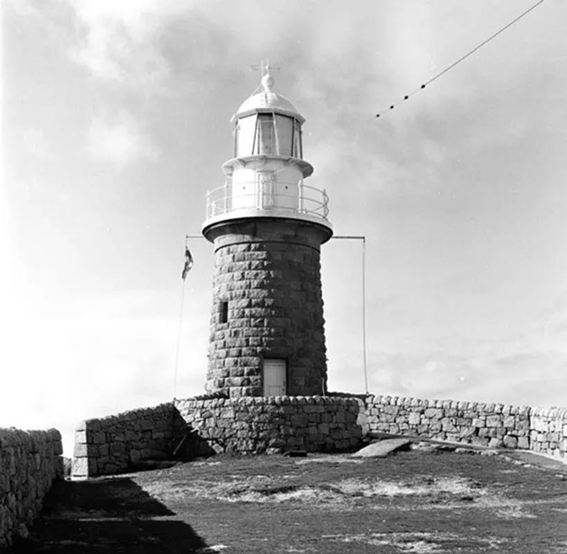 Cliffy Island Lighthouse – Chance Heritage Trust