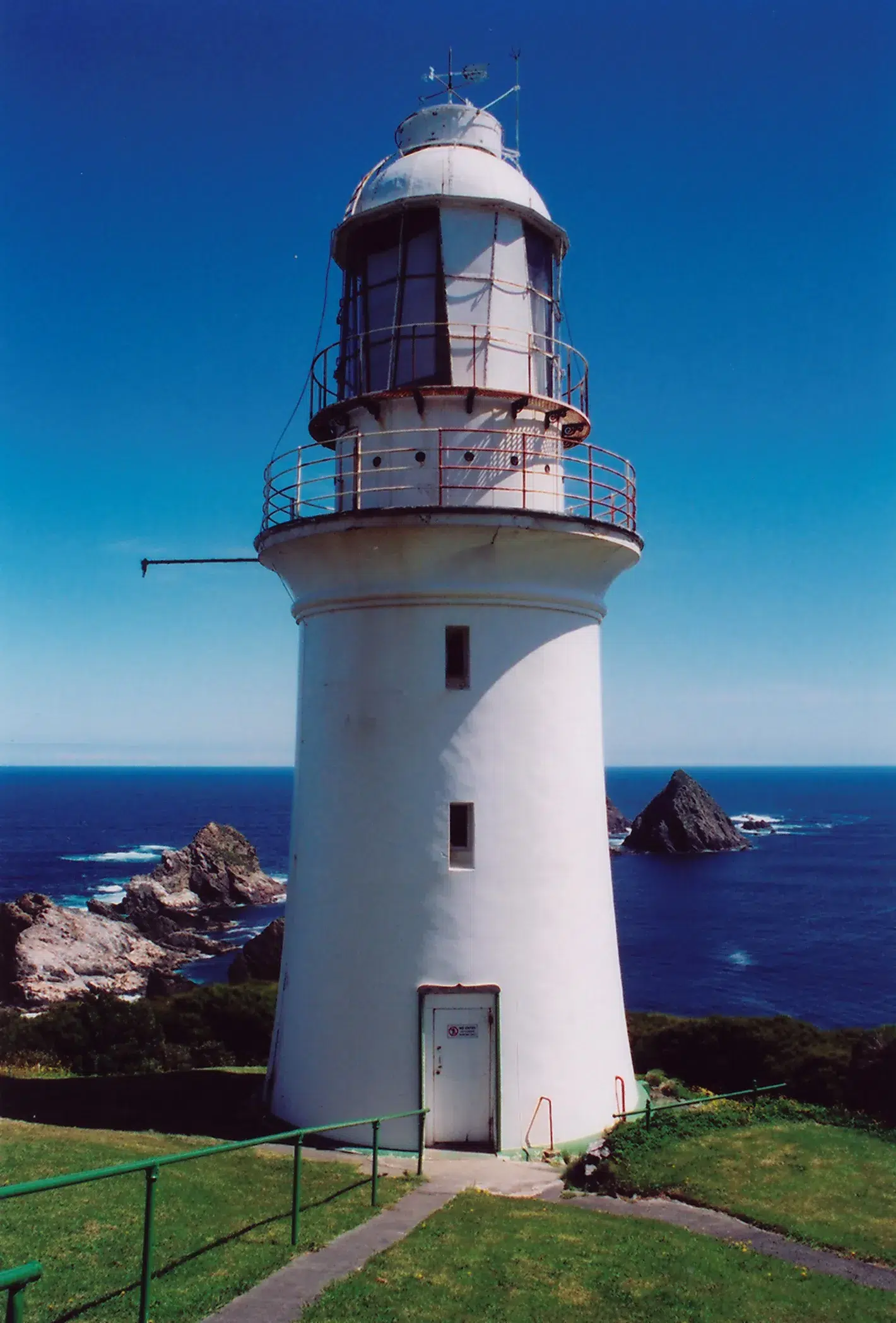 Maatsuyker Island Lighthouse – Chance Heritage Trust